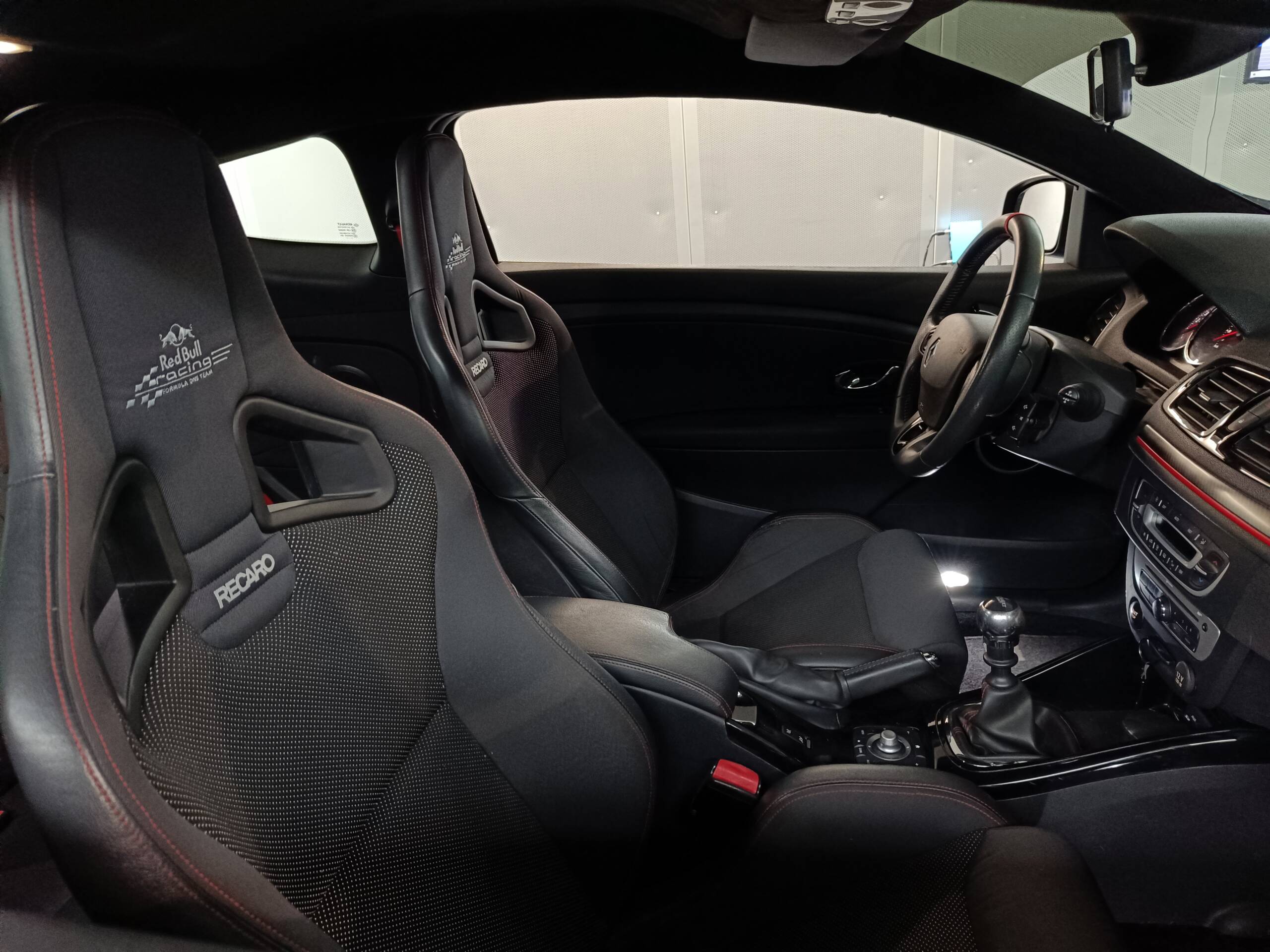 Renault Sport Megane Red Bull Racing RB8 – Stage2 100RON – eTuners