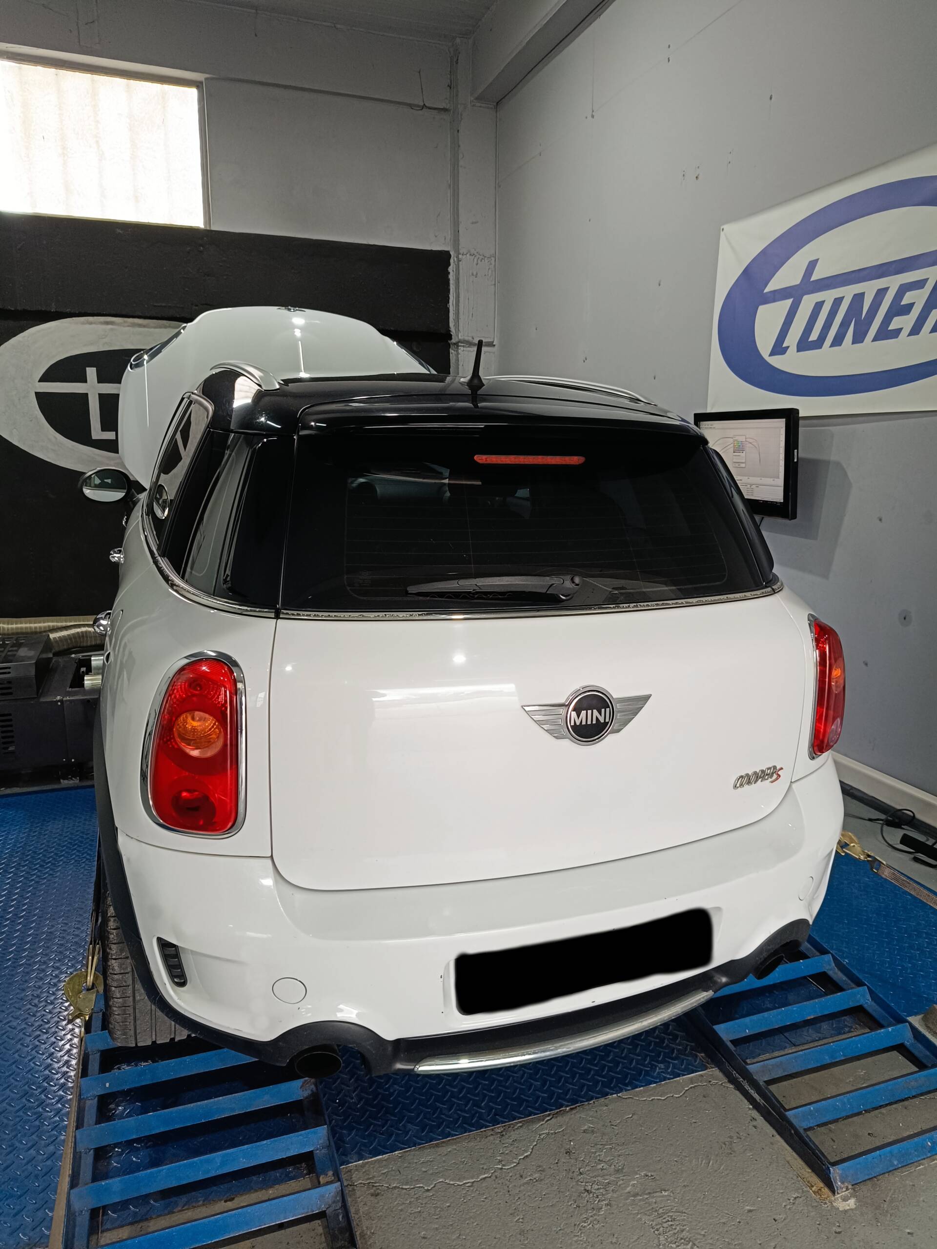 Mini Countryman R60 1.6T N18 184hp – Stage3 hybrid turbo 100ron with ...